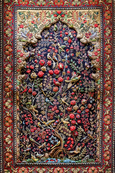 Yashar Malfouzi | Handwoven Carpet Artistry from Tabriz